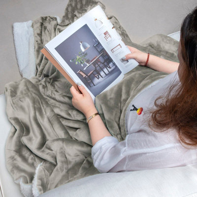 EHC Warm & Soft Sherpa Flannel Fleece Microfiber Blanket, Double Bed ...