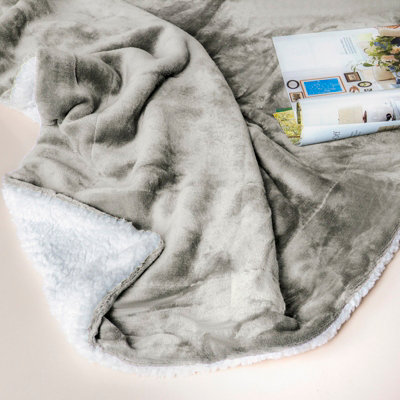 EHC Warm & Soft Sherpa Flannel Fleece Microfiber Blanket, Double Bed ...