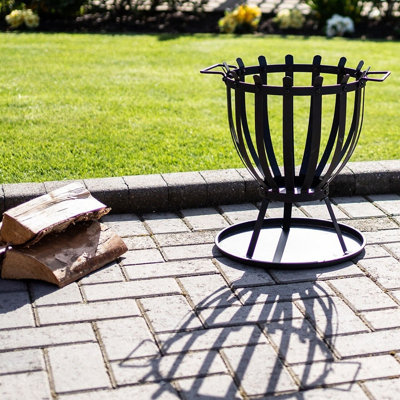 El Clasico Fire Basket with Handles - Black Metal Outdoor Garden Wood ...