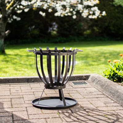 El Clasico Fire Basket with Handles - Black Metal Outdoor Garden Wood ...