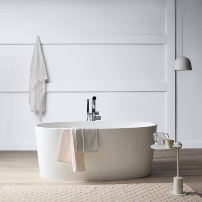 Elle Decoration Flat Matt White Feather 604 2.5Ltr