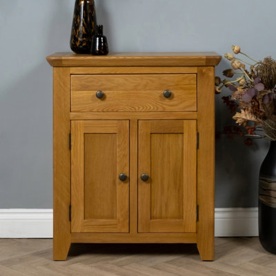 Elm Home And Garden Quality Oak Small 2 Door Sideboard Hall Table ...