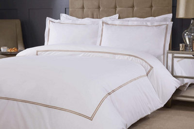 Emma Barclay Mayfair Duvet Cover Bedding Sets | DIY at B&Q