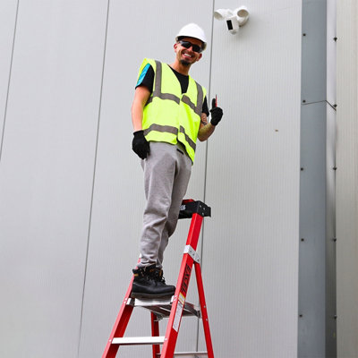 Excel Fibreglass Platform Step Ladder 3 Tread for Electricians 1.34m ...