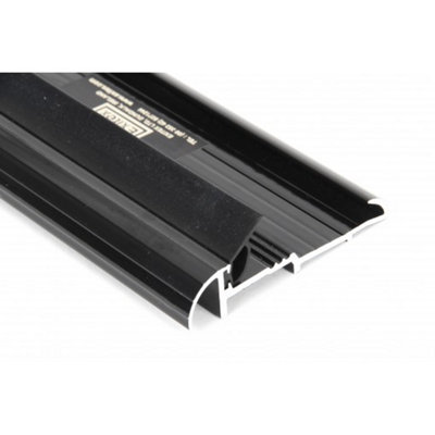 Exitex Oum/4 Weatherbar 914mm - Black | DIY at B&Q