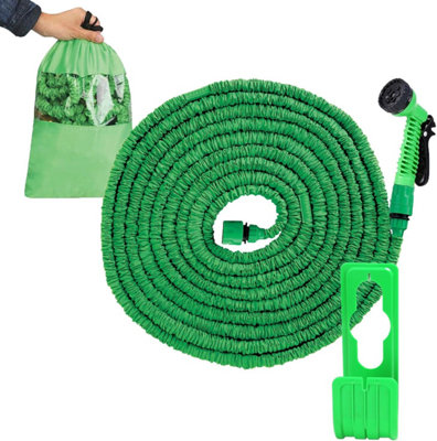 Expandable Garden Hose Pipe With Tap Connectors-30 Meters | DIY at B&Q