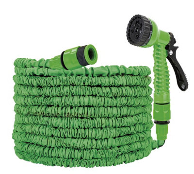 Expandable Garden Hose with 7 Spray Settings 30m | DIY at B&Q