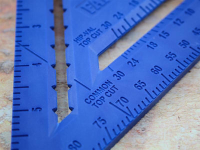 Faithfull 7-Inch Plastic Quick Square for Accurate Carpentry
