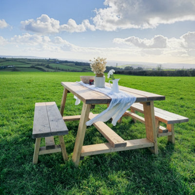 FARMHOUSE OUTDOOR TABLE WITH TIMBER LEGS (TABLE ONLY, 180 CM)