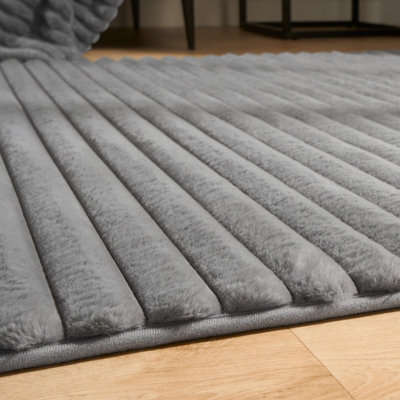 Faux Fur Rug Living Room Ribbed Large Mat Carpet, Grey - 160 x 230cm