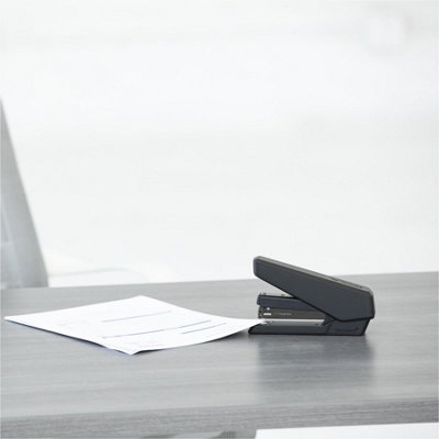 Fellowes Jam Free Stapler 25 Sheet Capacity Full Strip Manual Stapler ...