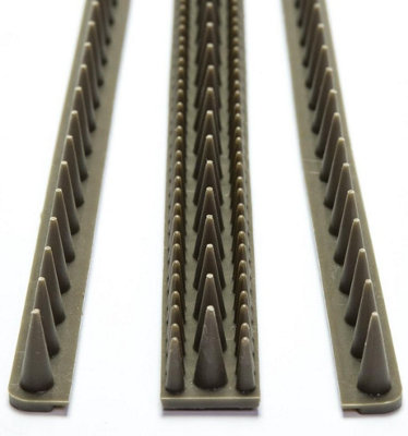 Fence Spikes Cat Deterrent Anti Climb Green Pack Of 10 Strips