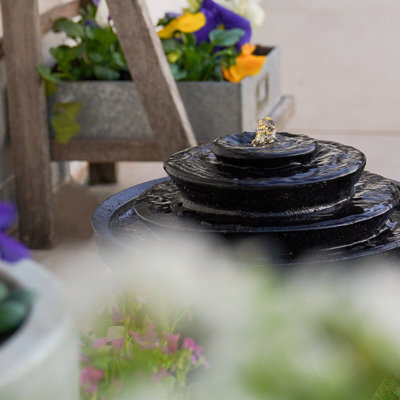 FESTIVE LIGHTS SOLAR & PLUG-IN BLACK CASCADING BOWL TIERED WATER FEATURE