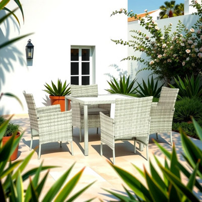 Fiji 4-Piece Grey Rattan Outdoor Dining Set
