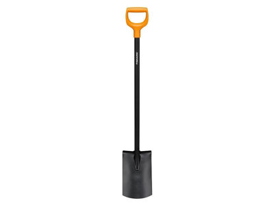 Fiskars 1066717 Solid Metal Rounded Spade Shovel FSK1066717 | DIY at B&Q