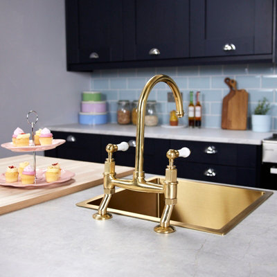 flöde - Larvik - Polished Brass - Kitchen Dual Lever Bridge Mixer Tap