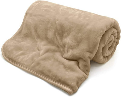Fleece Faux Fur Mink Roll Mink Throws Soft Cosy Bed Blankets | DIY at B&Q