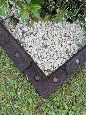 FlexiBorder 2 x 90 Degree Outside Corner Brown - Rubber Lawn Edging ...