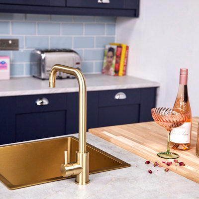 Flode Dellen Single Lever Kitchen Sink Mixer Tap with Swivel Spout ...