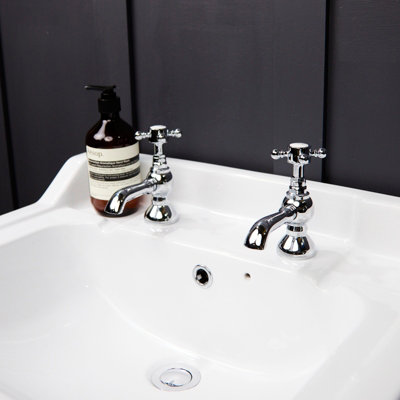 Flode Flen Basin Pillar Taps Chrome