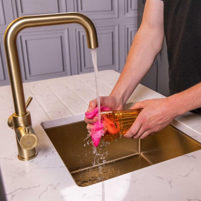 flode Kyld 4 in 1 Instant Boiling & Cold Water Tap with Filtered ...