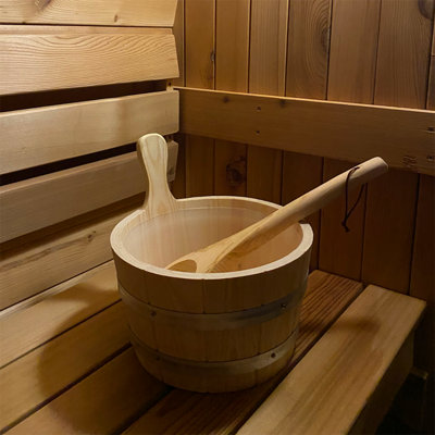 Fonteyn Barrel Sauna 6ft Outdoor Sauna with Rustic Hemlock Wood ...