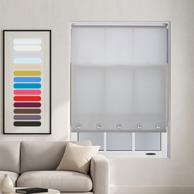 Furnished Daylight Roller Blind with Square Eyelets - Trimmable Grey, 235cm x 165cm | DIY at B&Q
