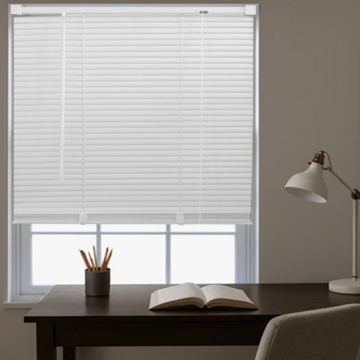 FURNISHED PVC Venetian Blinds - White 25mm Slats Trimmable Blinds for ...