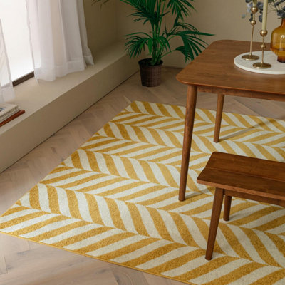 Furniturebox UK Chevron Yellow & Cream Rug 160x230