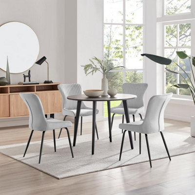 Furniturebox UK Koko Walnut Effect Round Dining Table & 4 Light Grey ...