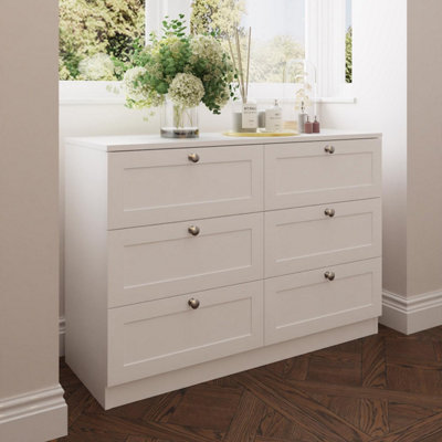 FWStyle Artus White Panelled 6 Drawer Chest Of Drawers (H) 77cm (W ...