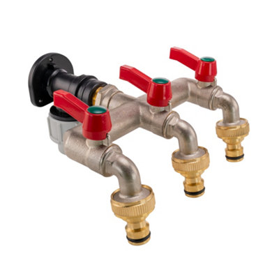garden 3 way manifold with 25mm mdpe water supply pipe backplate