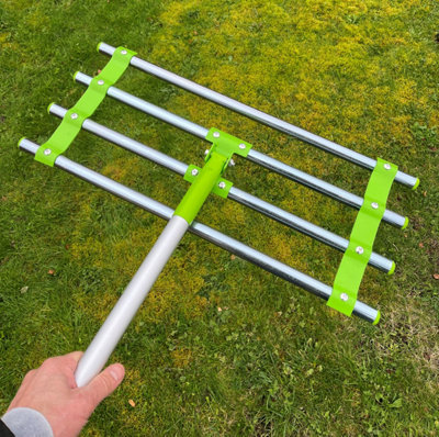 Garden Lawn Levelling Rake Lute with Long Handle