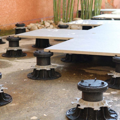 Garden Self Levelling Adjustable Pedestal - Tile Riser - Paving Tile ...