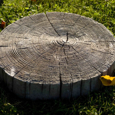 Garden Stepping Stone Log Effect Concrete Brown Oak 360mm Pack of 20