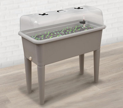 Vegetable growing table store