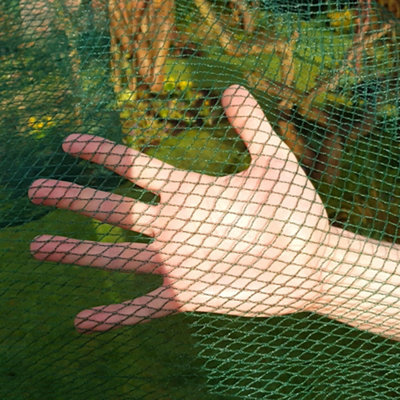 GardenSkill Garden Butterfly Netting 5mx6m + 10 Pegs, Plant Protection ...
