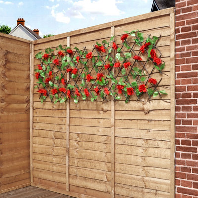 Gardenwize Solar Red Flower 100 LED Trellis | DIY at B&Q