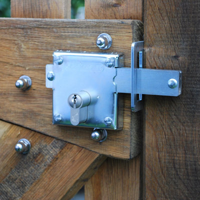 Gatemaster Heavy Duty Locking Bolt Screw Fixed Gate Lock