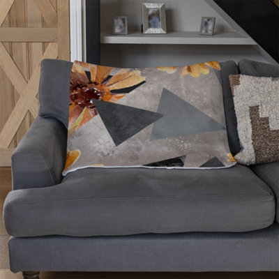 Geometric floral shapes (Blanket) / Default Title | DIY at B&Q