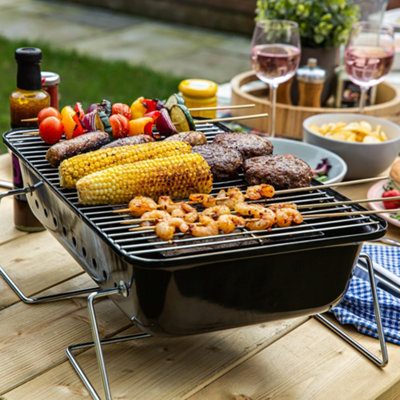 George Foreman GFPTBBQ1003B On-The-Go Portable Charcoal BBQ in Black
