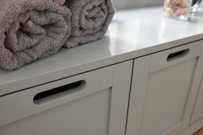 GFW Colonial 3 Door Storage Unit Grey