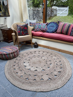 GHERANA Circle Rug Jute in Flat Weave Round Design / 120 cm Diameter