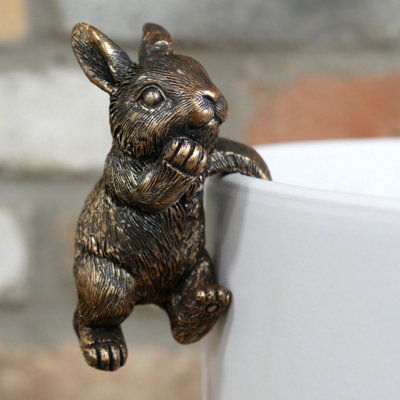 Gifts Direct 2 U Standing Hare Pot Hanger Decoration