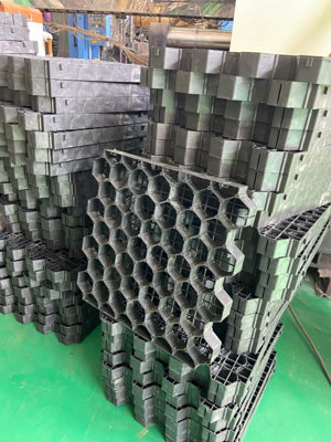 GRAVEL GRID DRIVEWAY GRIDS PLASTIC ECO PAVING GRID REINFORCED DRIVES ...