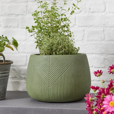 Green Small Fibreclay Symmetry Stripe Summer Outdoor Planter Plant Pot ...