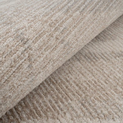 Greige Abstract Scattered Lined Living Area Rug 190 x 280