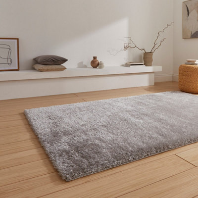 Grey Silver Plain Shaggy 45mm Pile Stain-Resistant Rug For Bedroom ...