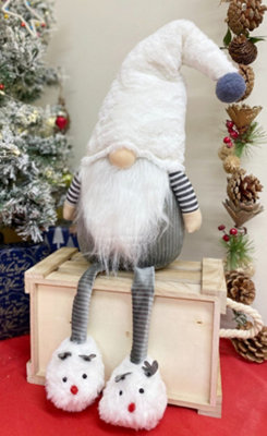 Grey & White Sitting Gonk With