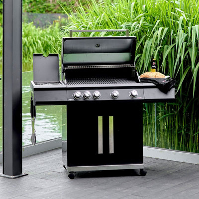 GRILLSTREAM STEALTH 4 BURNER WITH SIDE BURNER - MATT BLACK